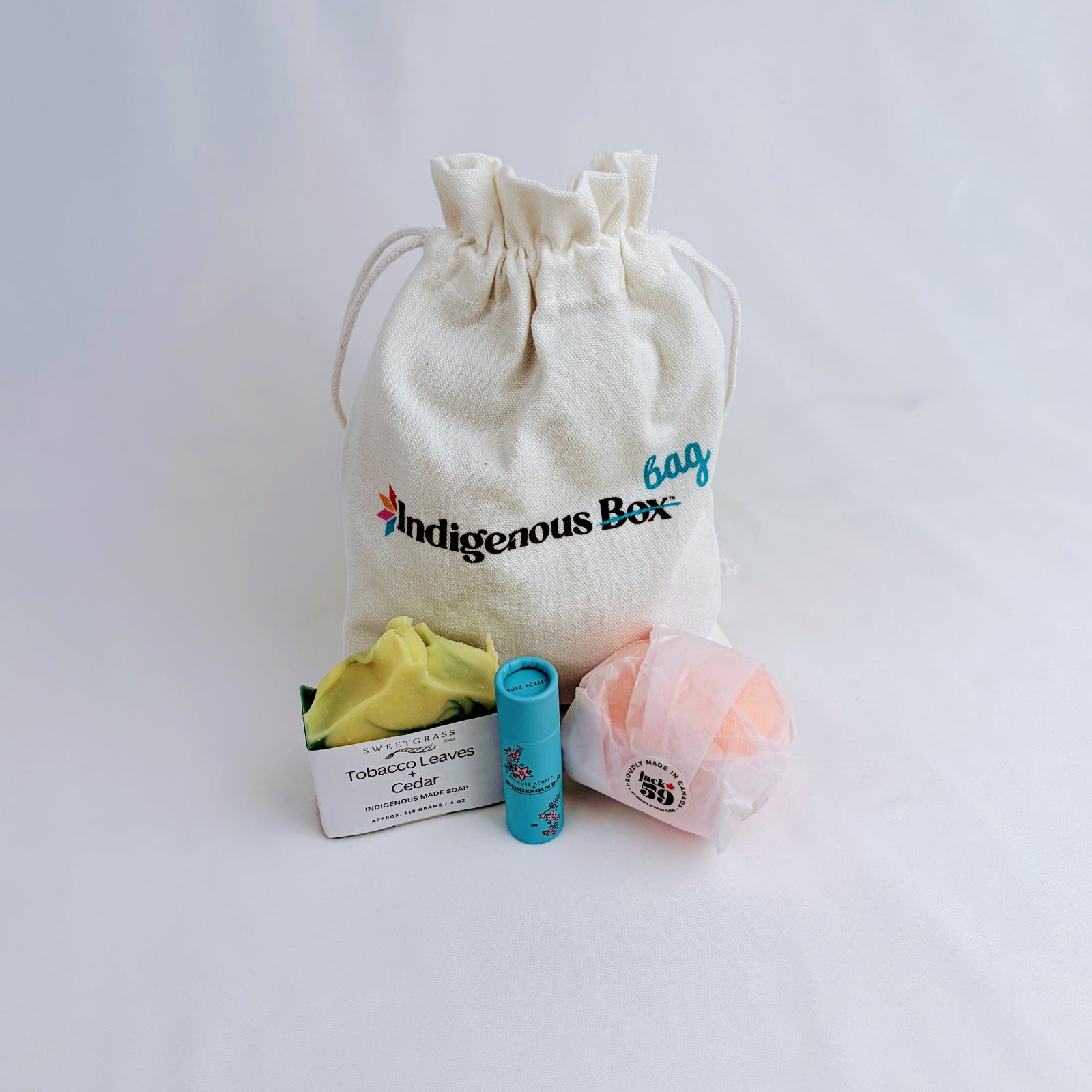 Indigenous Box – Curated Indigenous Gift Boxes & Custom Corporate Gift